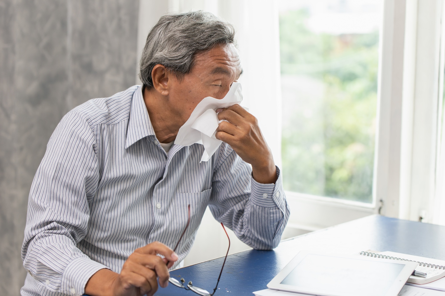 Six Flu Prevention Tips for Your Elderly Loved One